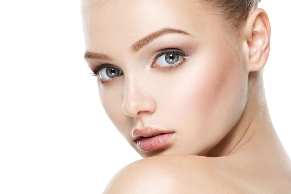 Earlobe Fillers in Beverly Hills, CA | Beverly Hills Sculptress